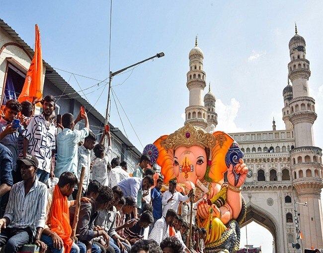 Ganpati Visarjan Celebration on Streets