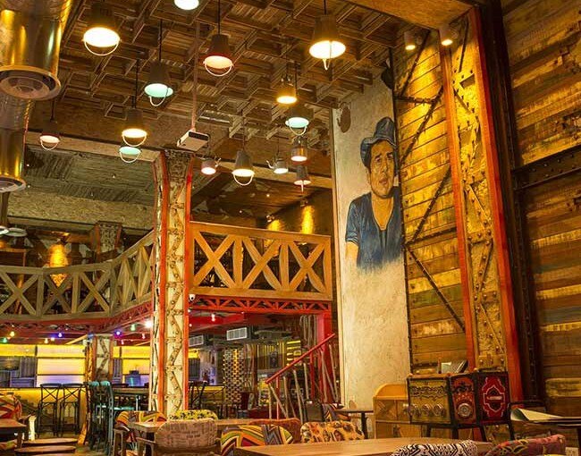 8 cafes in Connaught Place, New Delhi to spice up your Saturday night