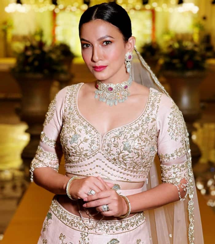 Gauahar Khan is Gorgeous Beyond Words