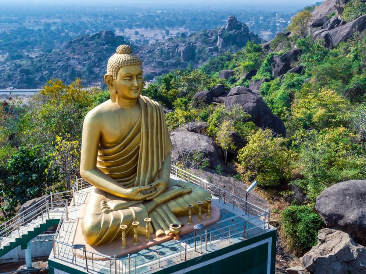 10 Quotes of Gautam Buddha on Peace
