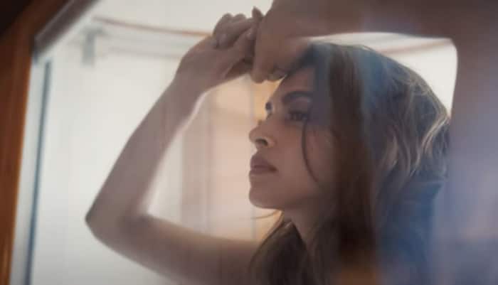 Deepika Padukone And Siddhant Chaturvedi's Intimate Chemistry Looks ...