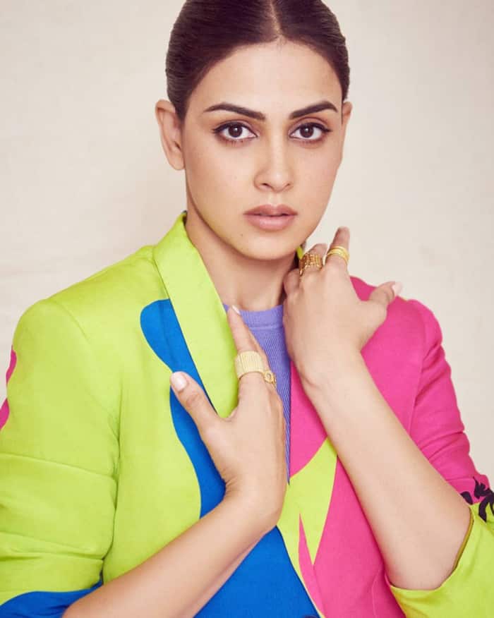 Genelia D'Souza Sets Hearts Ablaze in Multi-Coloured Fitted Blazer And ...