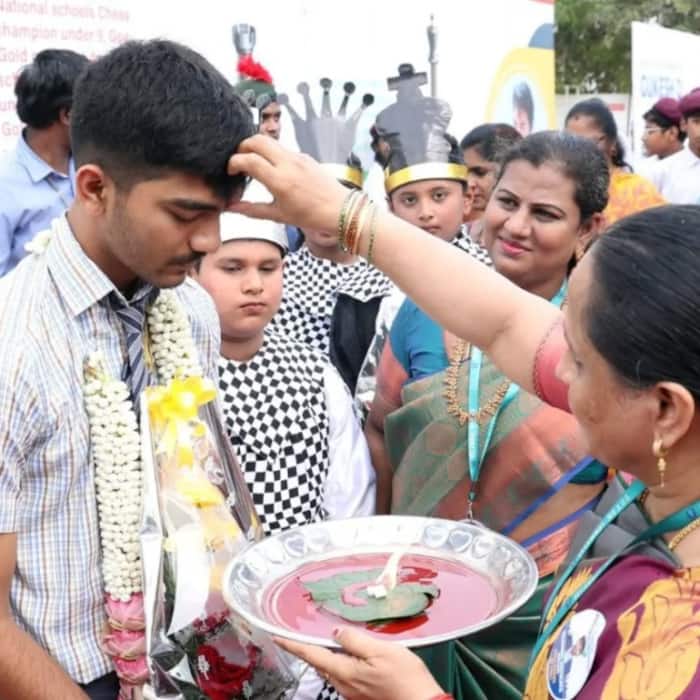 Educational qualifications of India's youngest world chess champion D ...