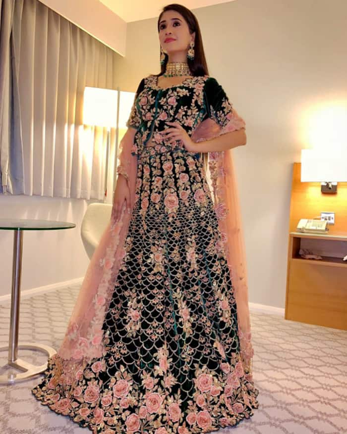 Shivangi Joshi Beautiful lehenga pictures