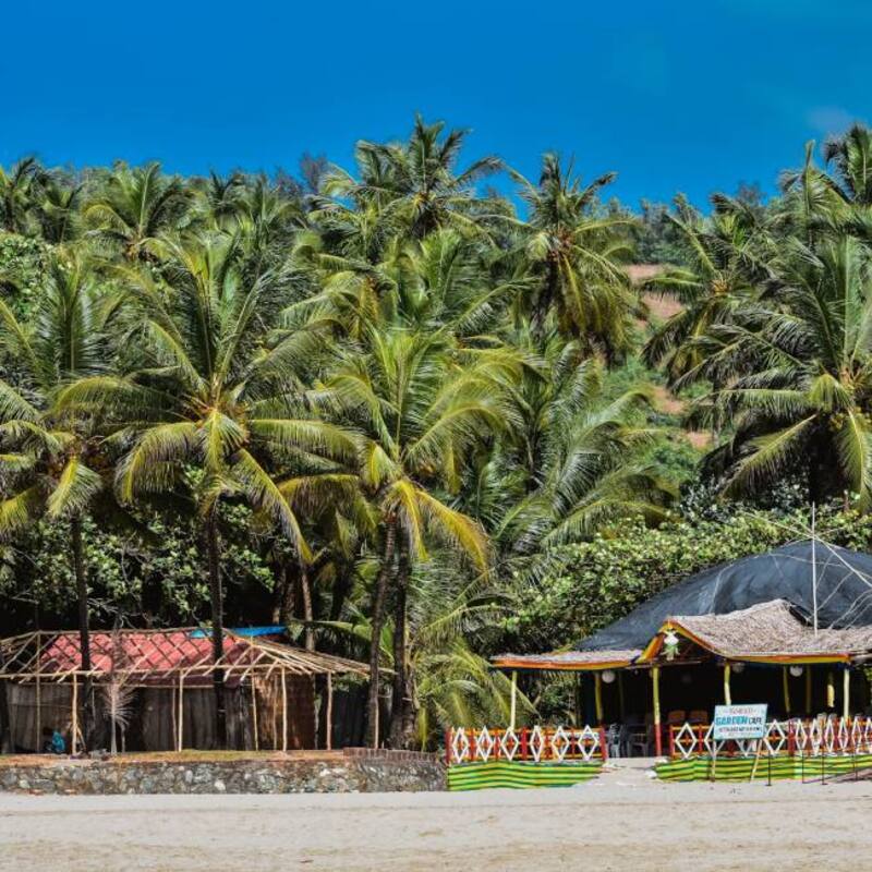 7 Sunset Moments With Your Partner On Indian Beaches
