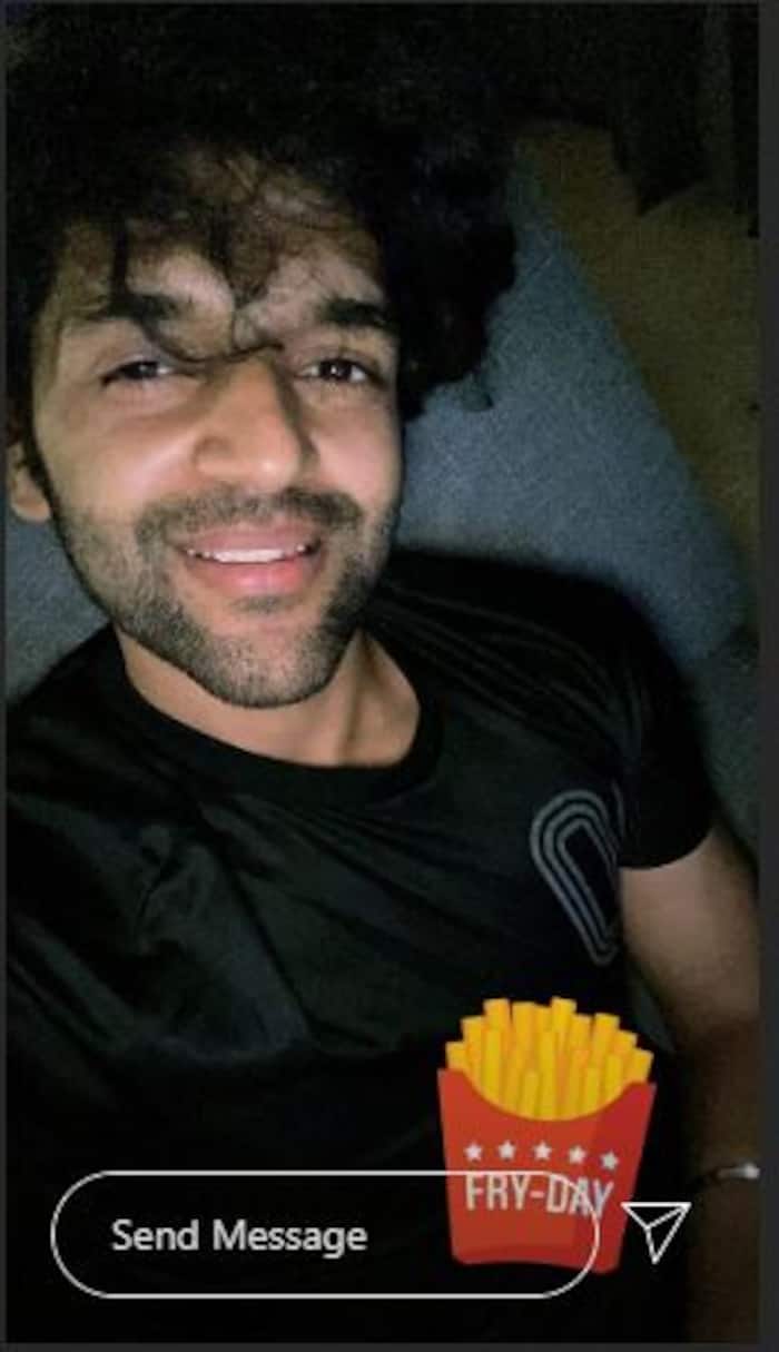 Guru Randhawa Flaunts his all new, perfectly toned body