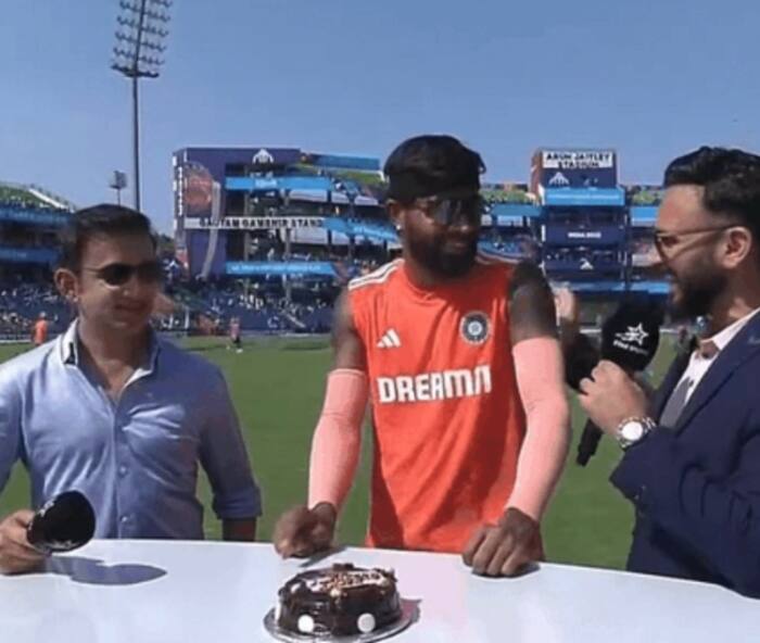 Hardik Pandya was very happy at the time of his birthday celebration