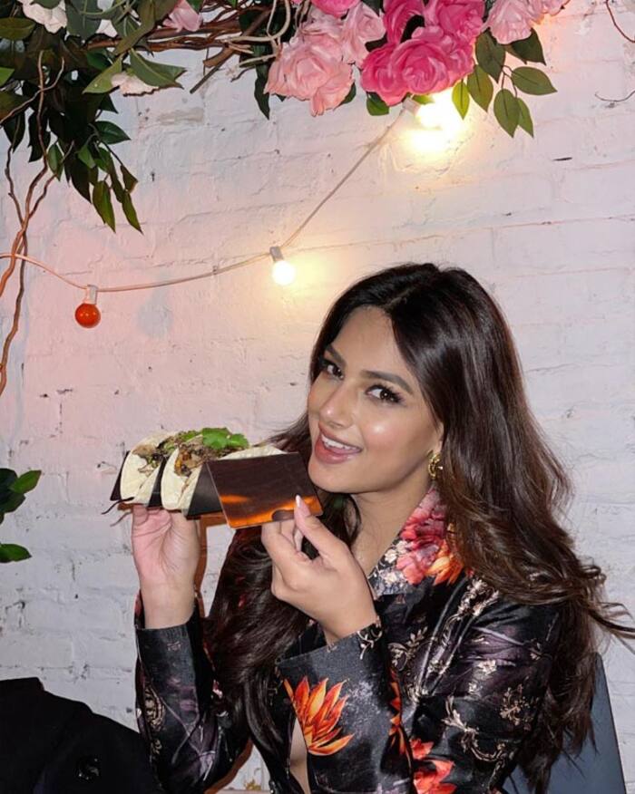 Miss Universe Harnaaz Sandhu Begins Her First Ferry Trip With Stunning ...