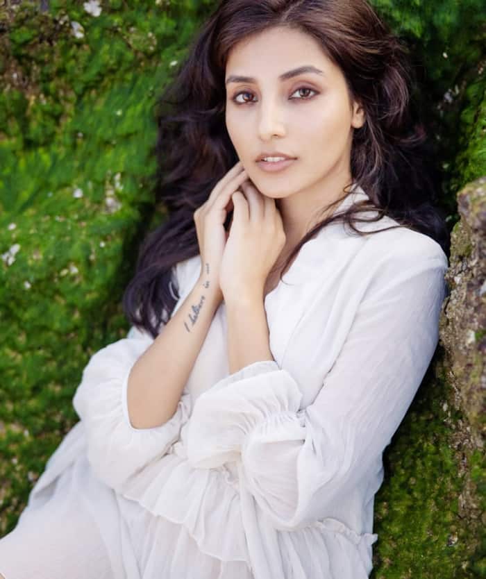 Mirzapur Fame Harshita Shekhar Gaur Aka Dimpy Pandit Exudes Breezy ...