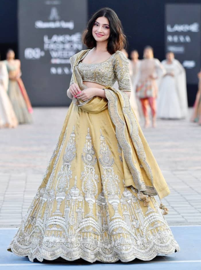 5 Times The Gorgeous Divya Khosla Kumar Nailed Her Instagram Game| See ...