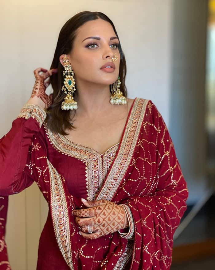 Himanshi Khurana is an Ethereal Beauty in Dark-Red Salwar-Suit - See ...