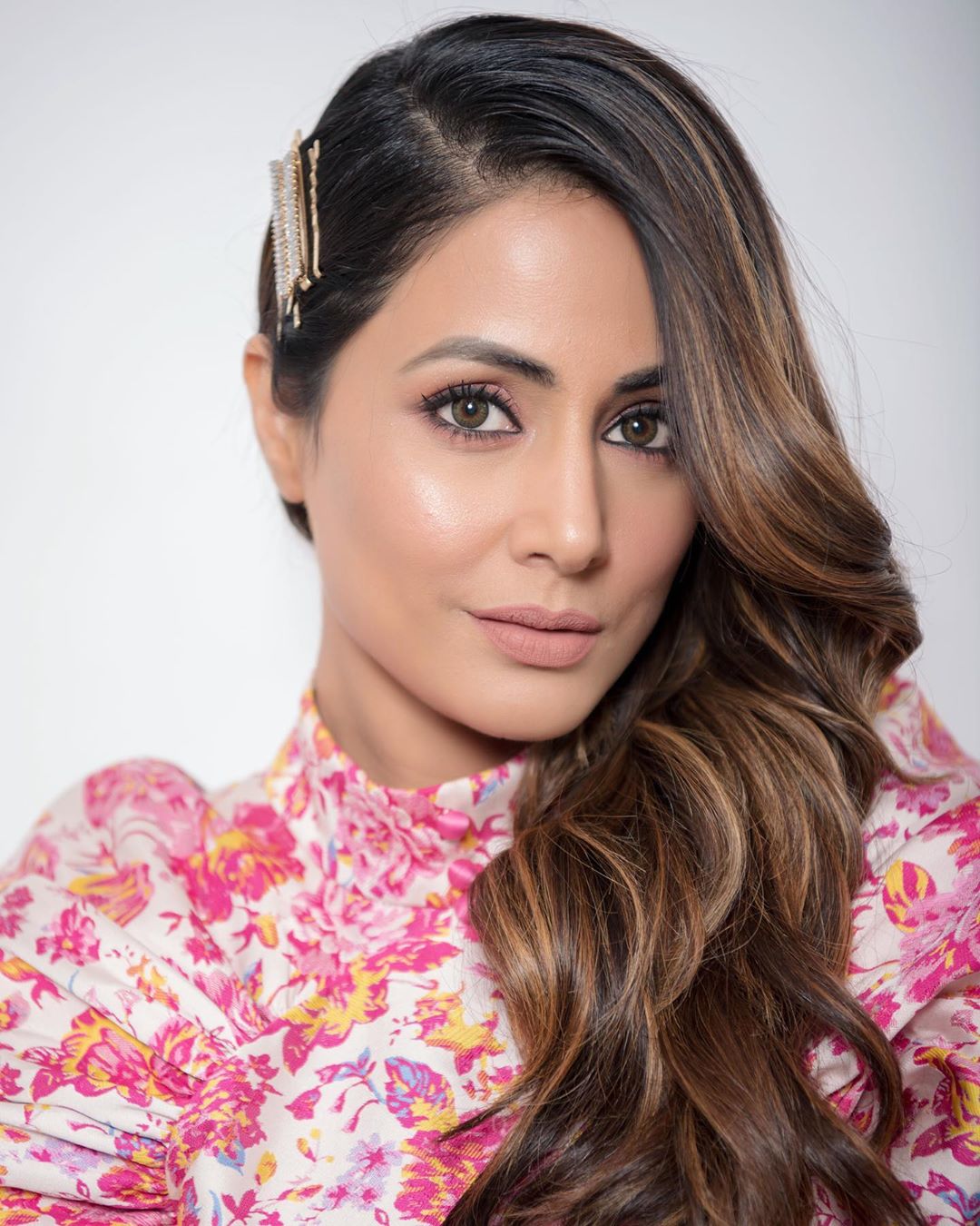 Hina Khan Leaves Her Fans Speechless