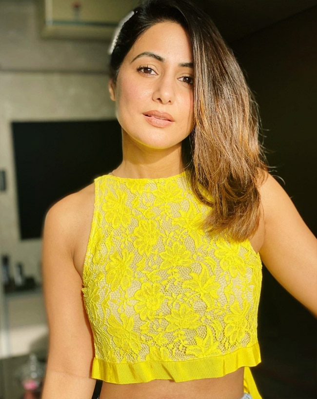 Hina Khan looks as stylish as ever
