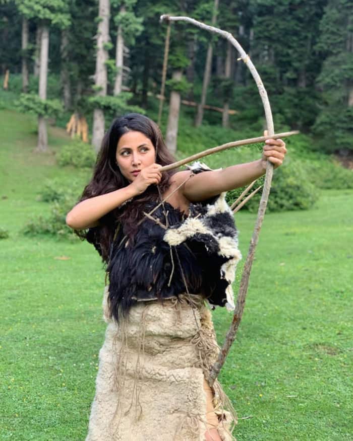 Hina Khan Shares Her First Look From Indo-Hollywood Film ‘The Country ...