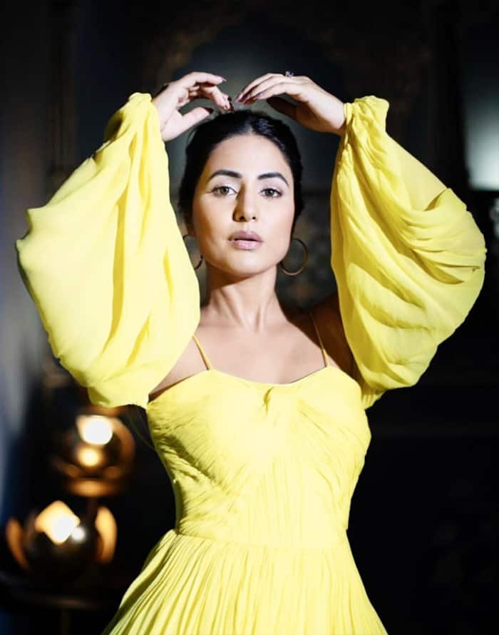 Hina Khan's breathtaking pics will leave you stunned