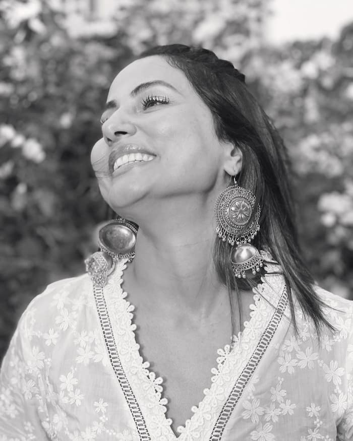 Hina Khan’s Latest Pictures in Traditional Wear is Too Hot to Handle