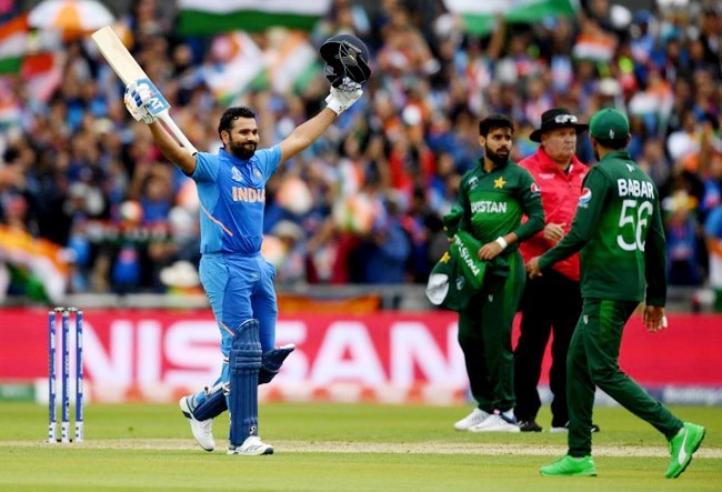 Rohit, Kohli Lit up Manchester as India Dominate Pakistan