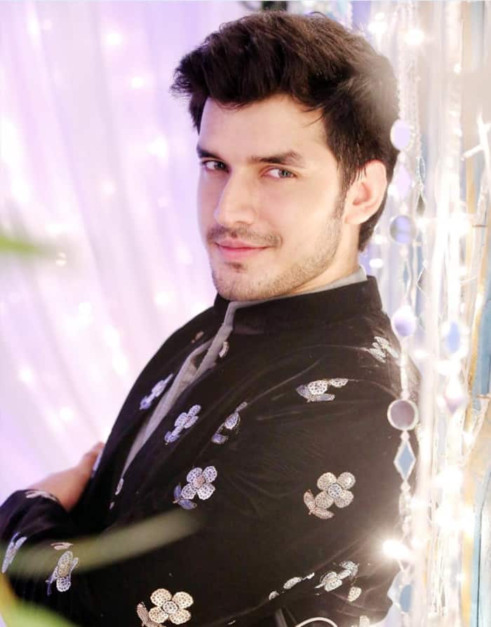 How much Paras Kalnawat aka Samar Vanraj Shah gets for Anupama