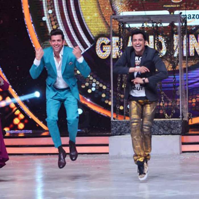 Hrithik Roshan takes the dance floor by storm on Jhalak Dikha Jaa ...