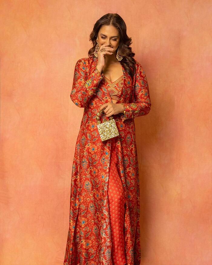Huma Qureshi Dazzles in Red Hot Ethnic Floral Co-Ord Set - See Viral Photos