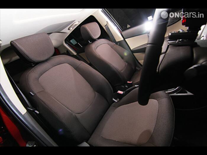 Hyundai i20 facelift Interior