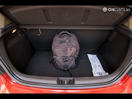 Hyundai i20 facelift Interior img12