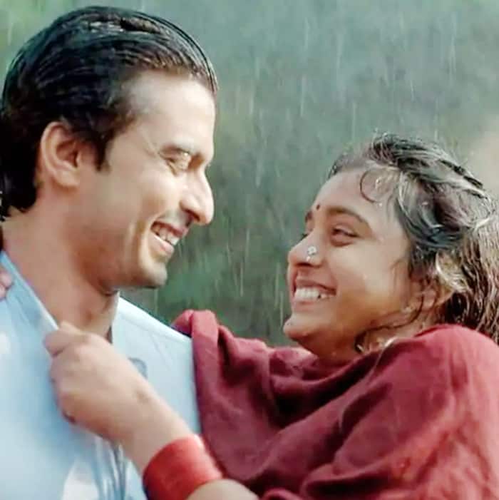 Imlie Spoiler Alert: Aditya And Imlie To Romance in Rain, Will They ...