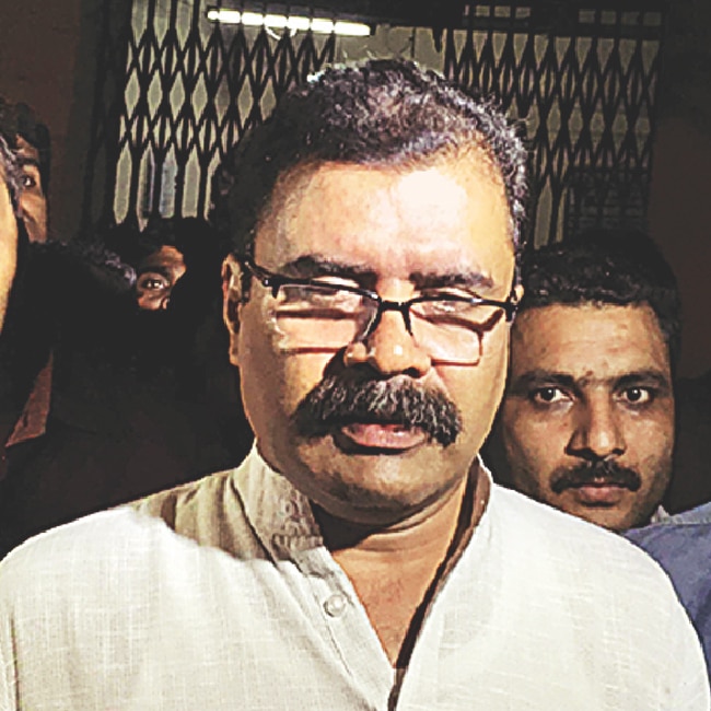 Muthoot Finance’ offices raided in Mumbai