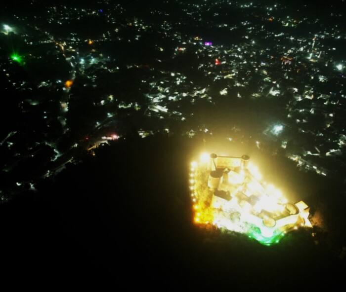 26th January: India Lights Up to Celebrate 75th Republic Day. See ...