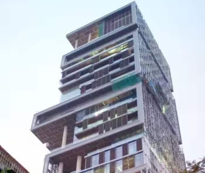 Inside pics of Mukesh Ambani, Nita Ambani's Rs 15000 crore Antilia