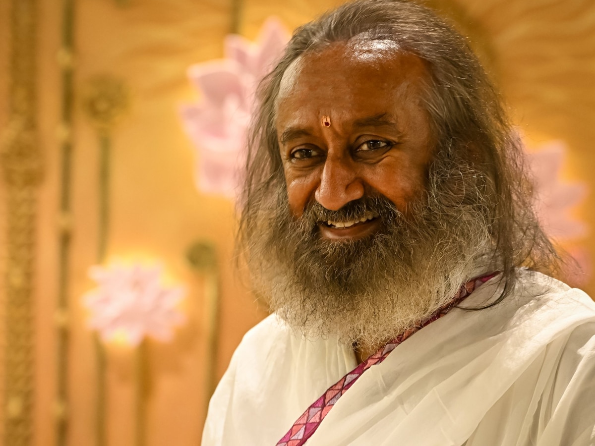 International Day of Yoga 2025: 10 Quotes of Gurudev Sri Sri Ravi ...