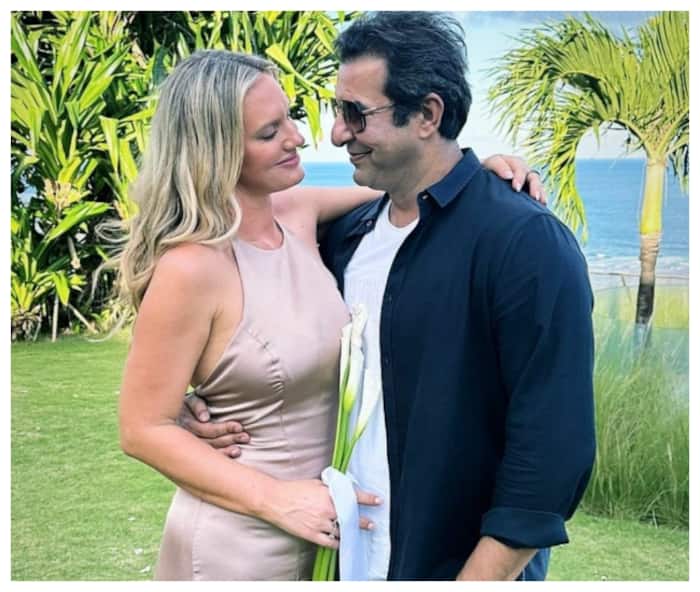 Meet the wife of former Pakistani cricketer Wasim Akram converted to ...
