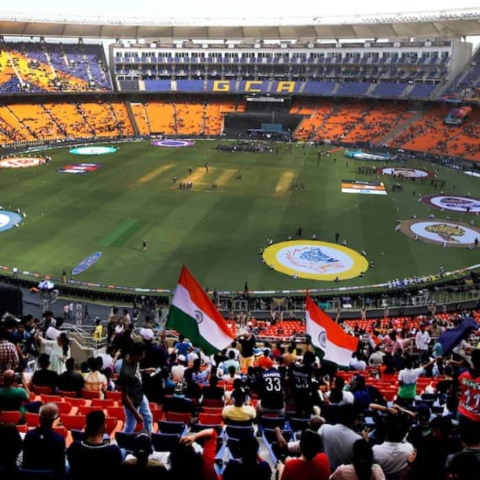 How much does RCB owner earns from one IPL match? Also know profit of ...