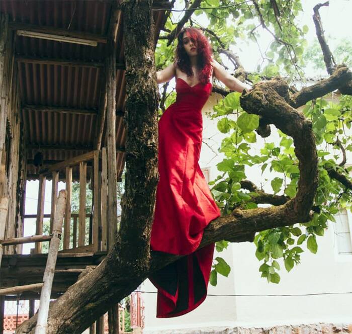 Ira Khan's Sizzling Picture in a Red Gown