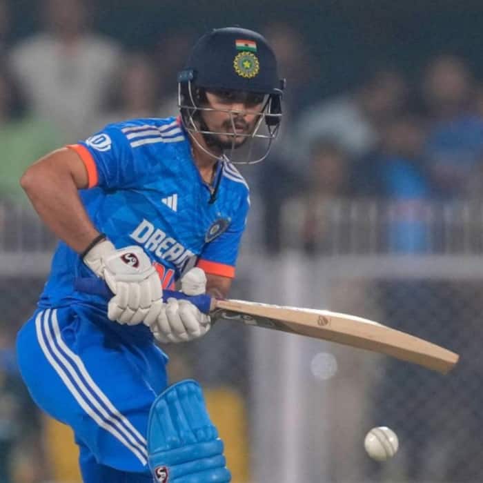 10 sixes, 24 fours..210 runs in just 131 balls! This Indian player hit ...
