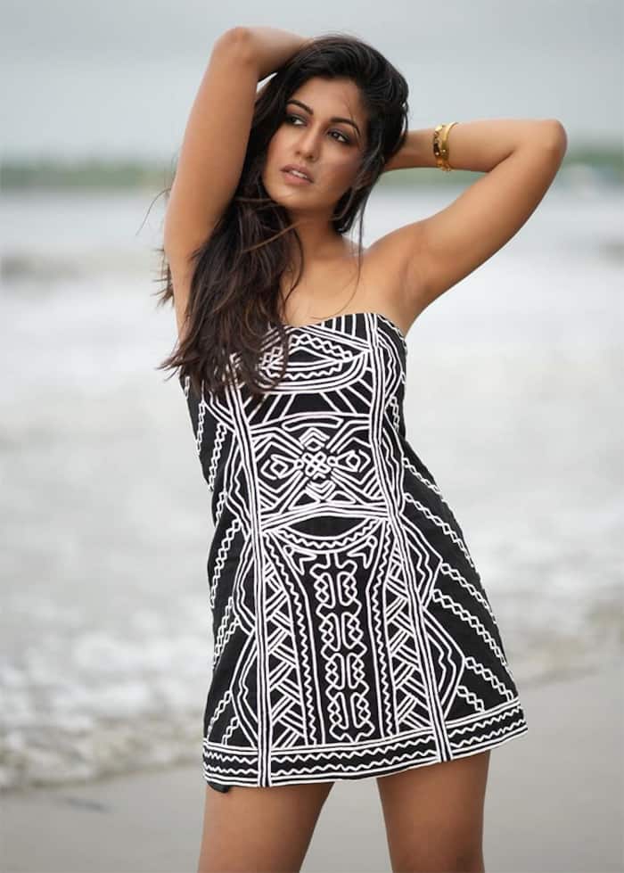 Ishita Dutta Exudes Sultriness in Hot Bodycon Off-Shoulder Mini Dress