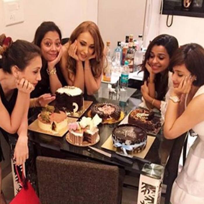 Iulia Vantur celebrates her birthday with Bollywood celebs, see pics!