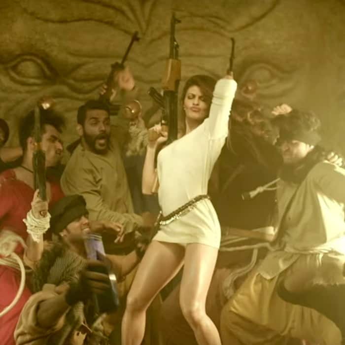 Jacqueline Fernandez’s still from ‘Sau Tarah Ke’ song of ‘Dishoom’