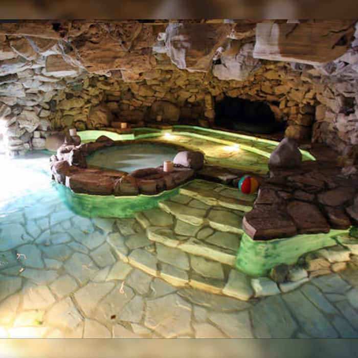Jacuzzi inside the Playboy Mansion