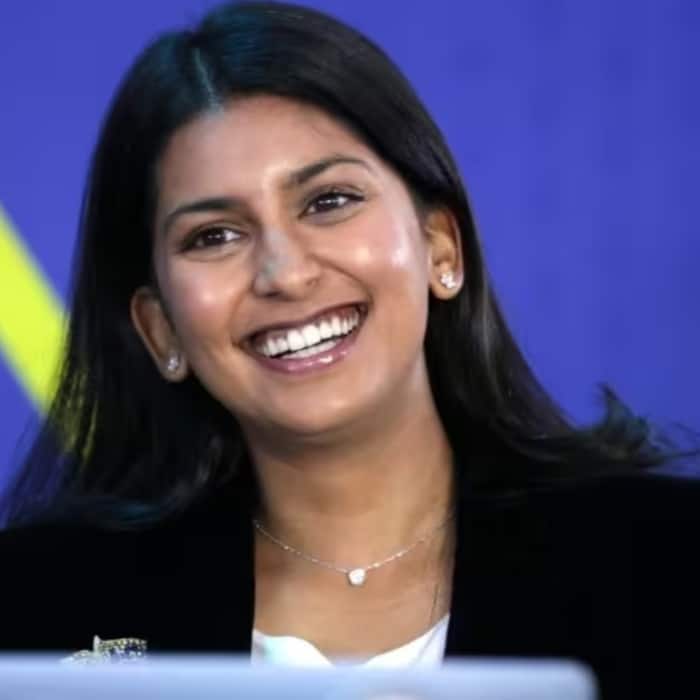 Meet Jahnavi Mehta, gorgeous daughter of Juhi Chawla, internet's latest ...