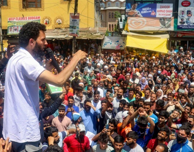 Jailed leader Engineer Rashid's sons cast their first votes