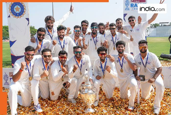 Teams that exit at the semi final stage will earn Rs 1,00,00,000 crore ...