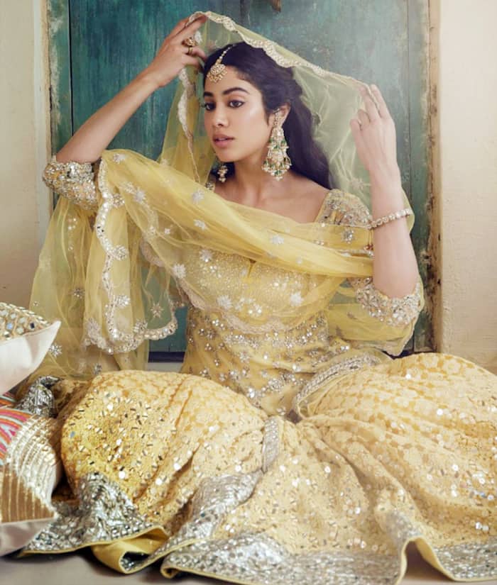Janhvi Kapoor is Taking Breath Away With Her Stunning Photos