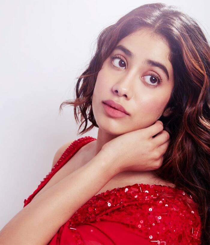 Janhvi Kapoor wears a red saree