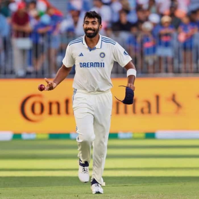 Jasprit Bumrah creates history, breaks Pakistan star's record by...