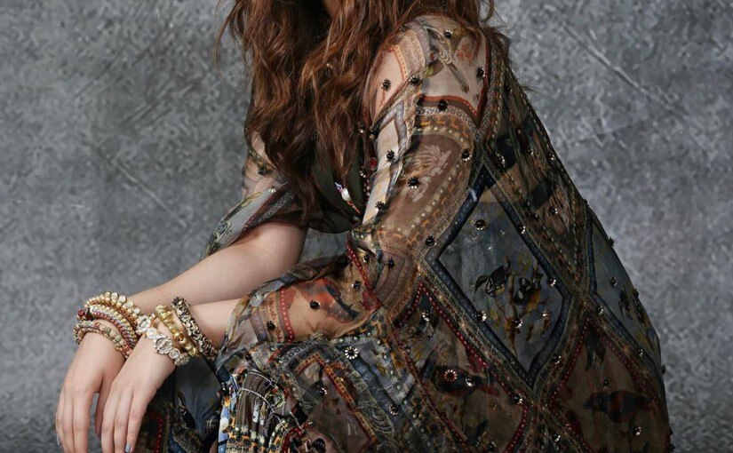 Jaw dropping look