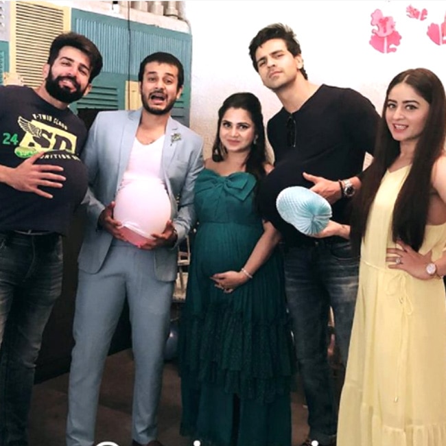 Jay Soni decked for wife Pooja Soni’s baby shower