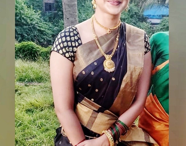 Jennifer Winget as Marathi mulgi