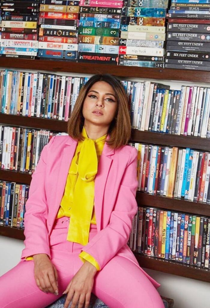 Jennifer Winget's Hot Photoshoot in Pink Blazer Suit And Yellow Top ...