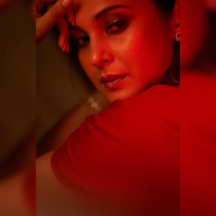 Jennifer Winget Looks Burning Red Hot In Latest Bolod Photoshoot, Fans ...